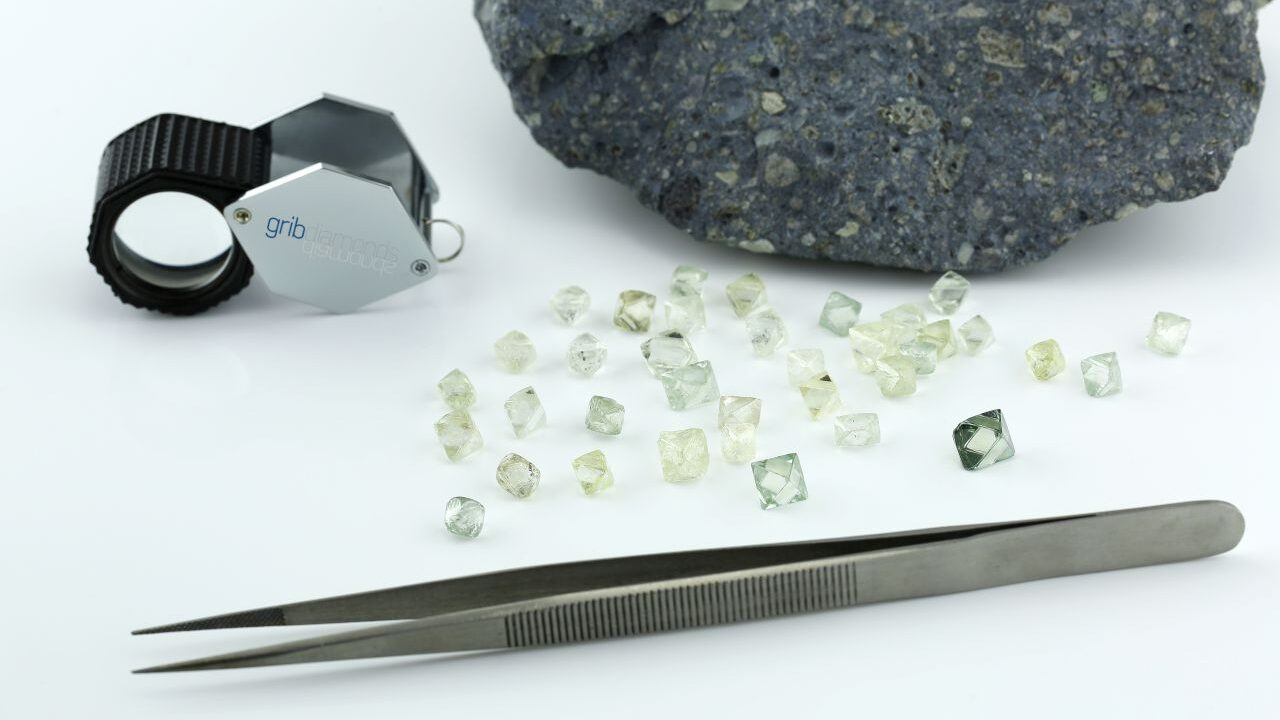 米国による、ロシアに拠点を置くAGDダイヤモンド社およびその子会社のGrib Diamondsへの制裁 - JGDA 日本グロウンダイヤモンド協会